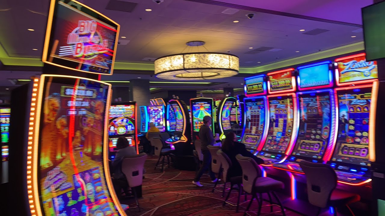 **LIVE** Yaamava Casino and Resort Slot Play!!! - YouTube