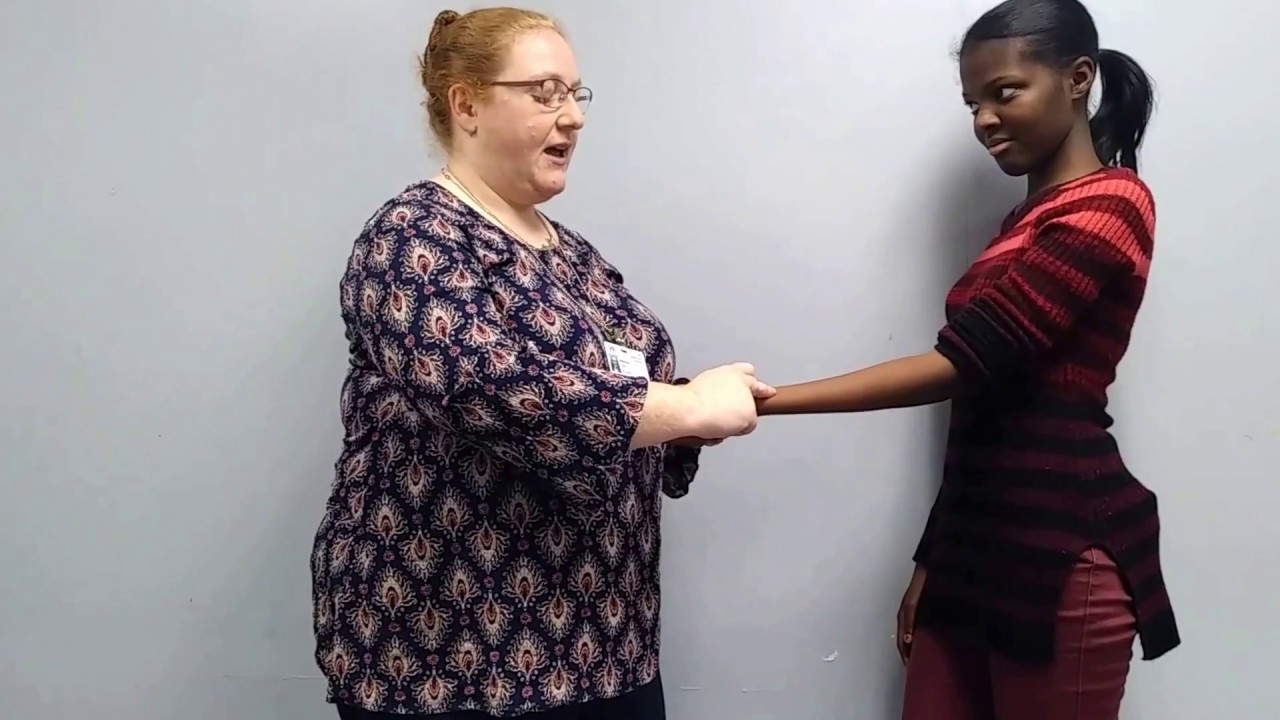 How to Take a Radial Pulse (Wrist Pulse) - YouTube