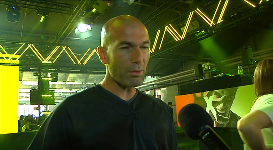 Zinedine Zidane Interview - YouTube