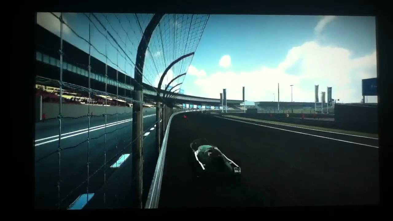 PGR4 Oval Test Track - E Class Cars - YouTube