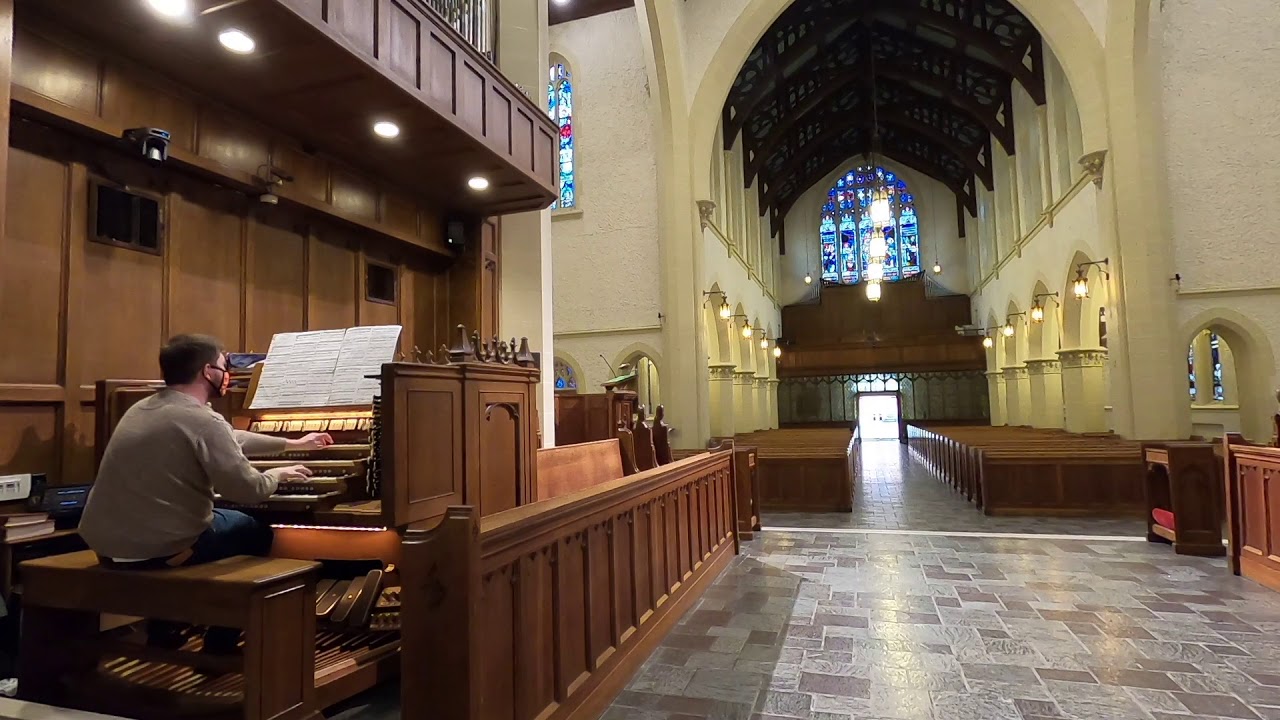 Brad Newcomb plays the organ of Trinity Episcopal Church in Tulsa, OK ...