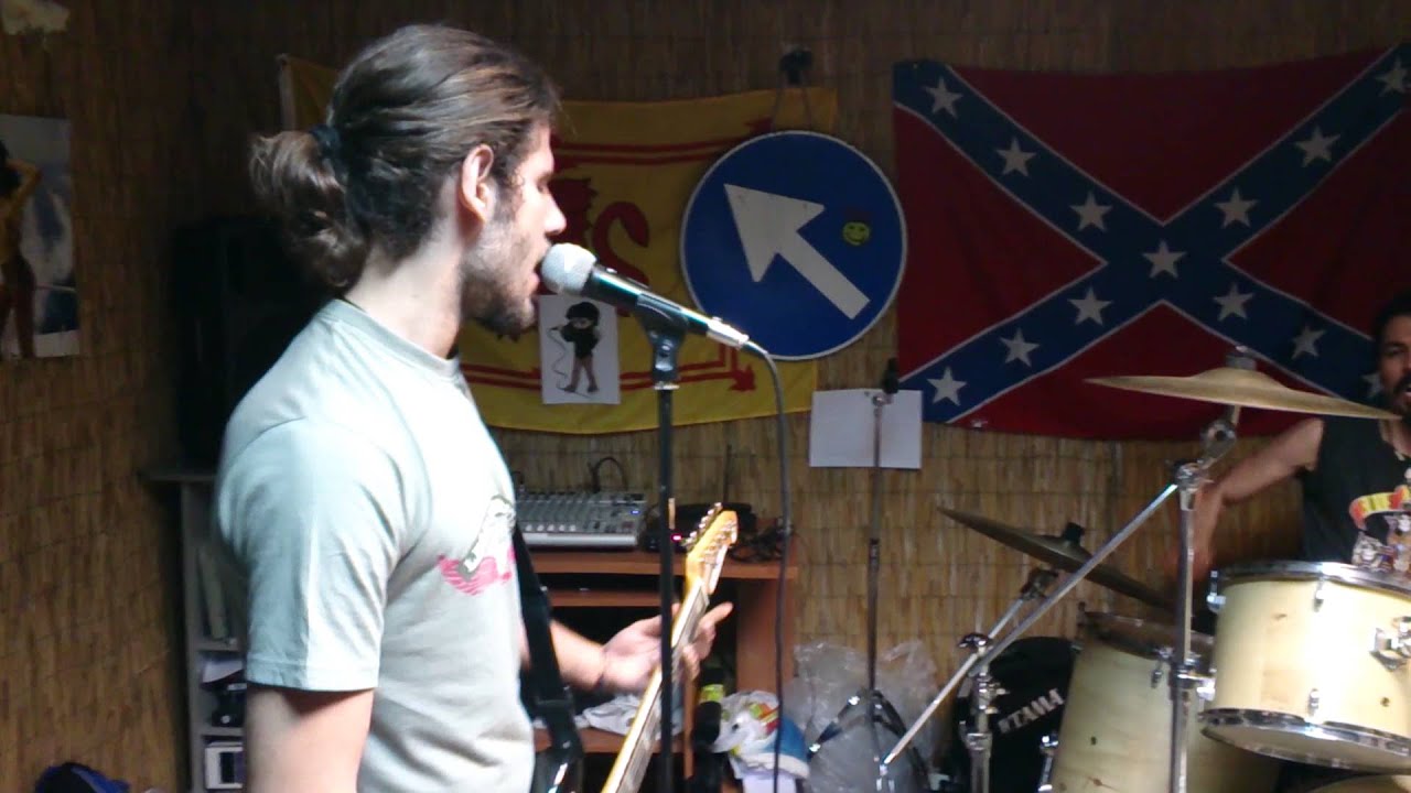 Dynamite Monkey - In Bloom (Nevermind 1991) - YouTube