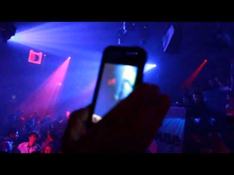 Defected In The House 2 Sakso