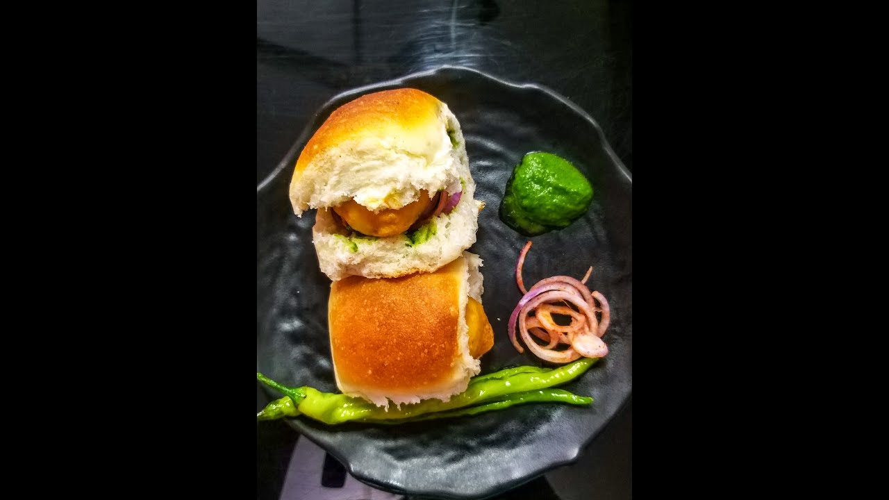 Street style Anda Vada Pav Recipe|So delicious food|अंडा वडा पाव| - YouTube