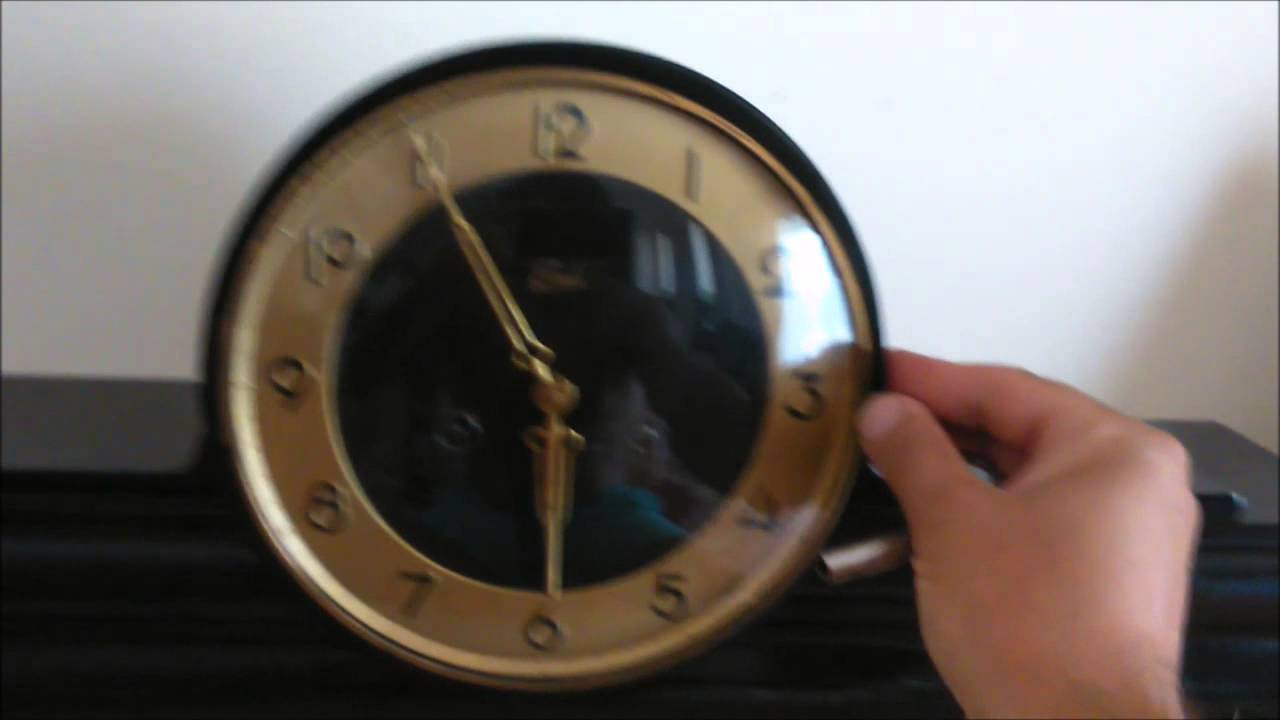 Emes mantel clock... - YouTube