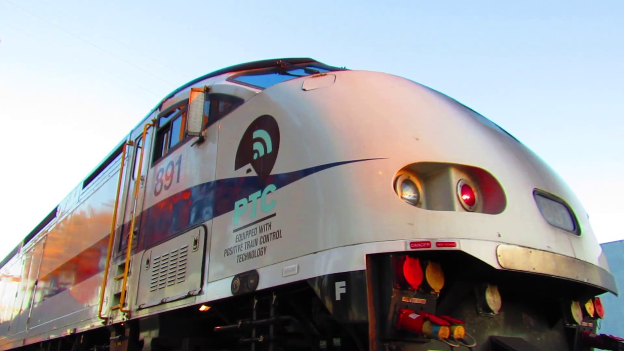 2/8/19 Railfanning the morning at El Monte - YouTube