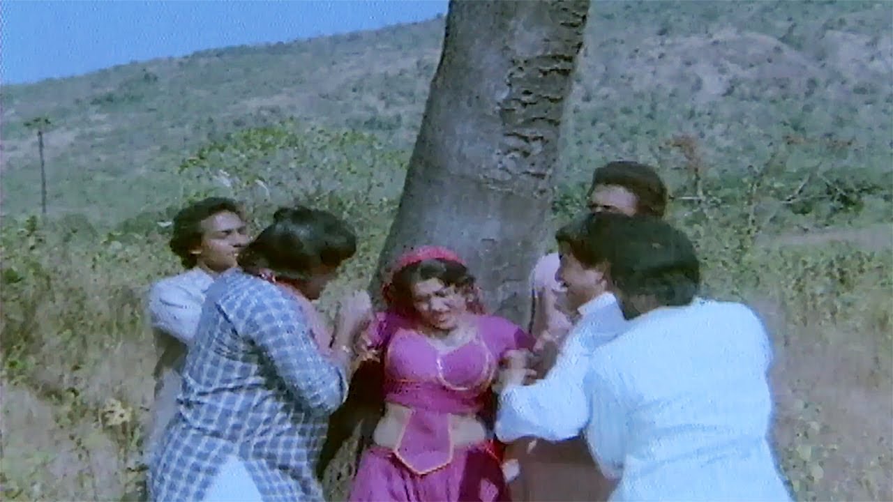 देखिये कैसे Rajesh Khanna ने बचाई एक लड़की की इज़्ज़त | Super Hit ...
