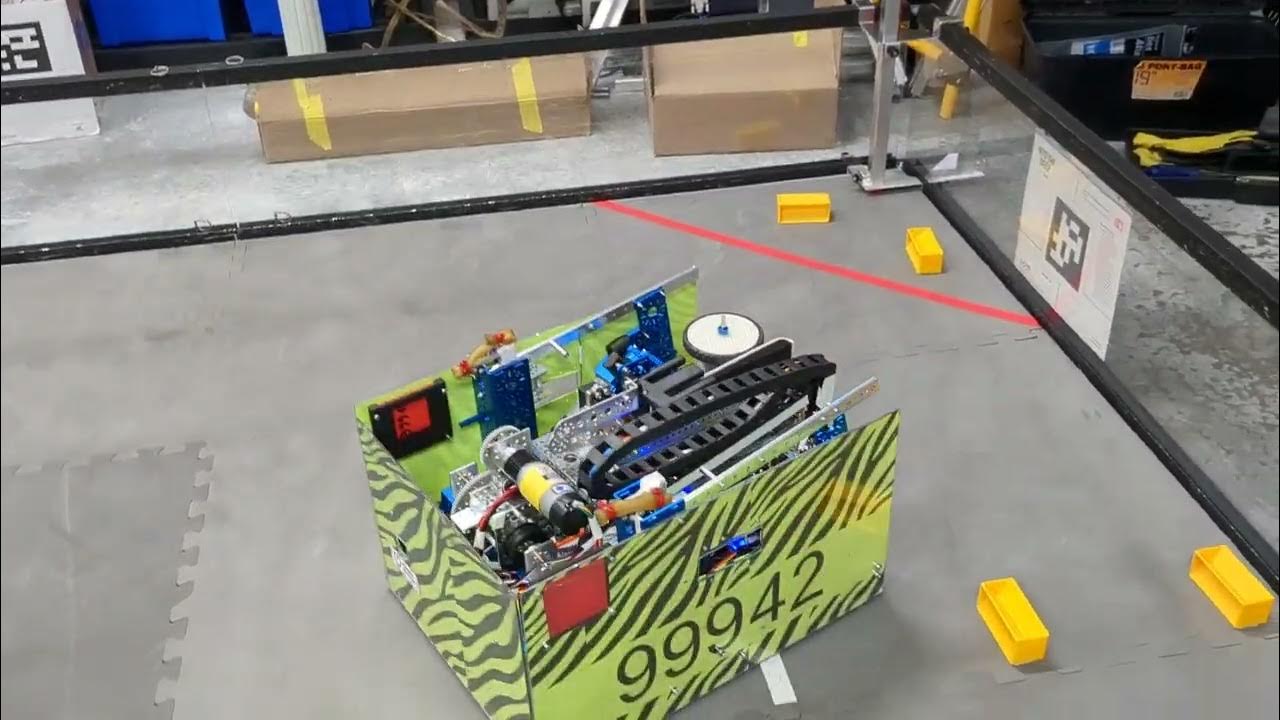 ITD demo1 - Autonomous program using April Tags - YouTube