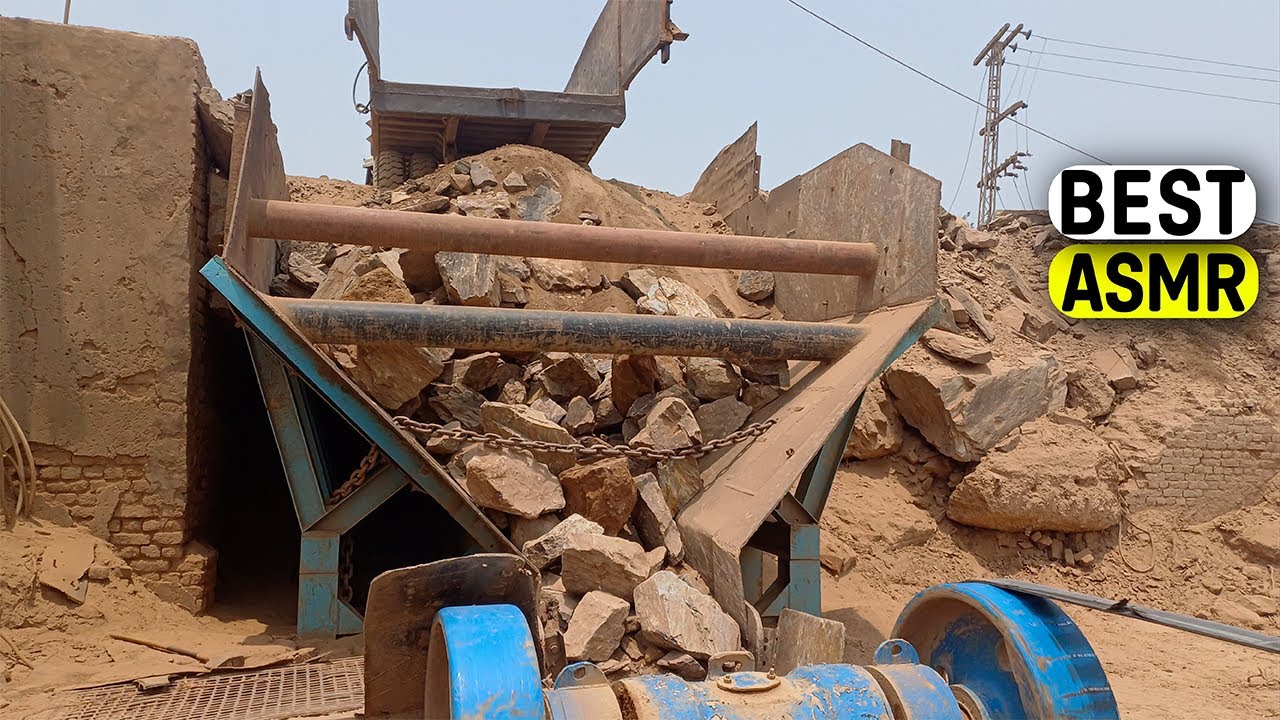 Rubble Master Crusher⚒️🪨Rock crusher machine in process⚒️🪨Rock quarry ...