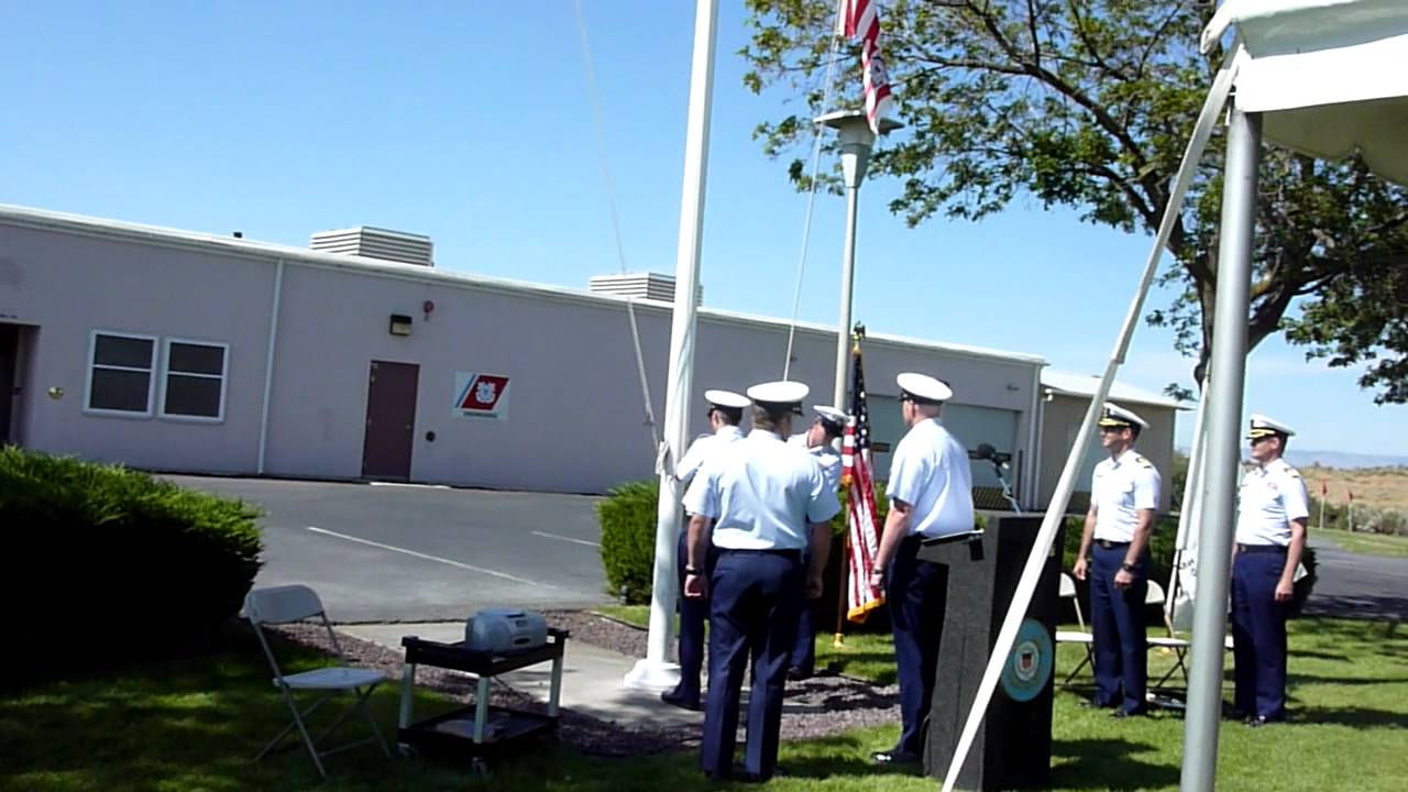 00002.MTS 20100820 USCG LORAN-C station George, WA de-established - YouTube