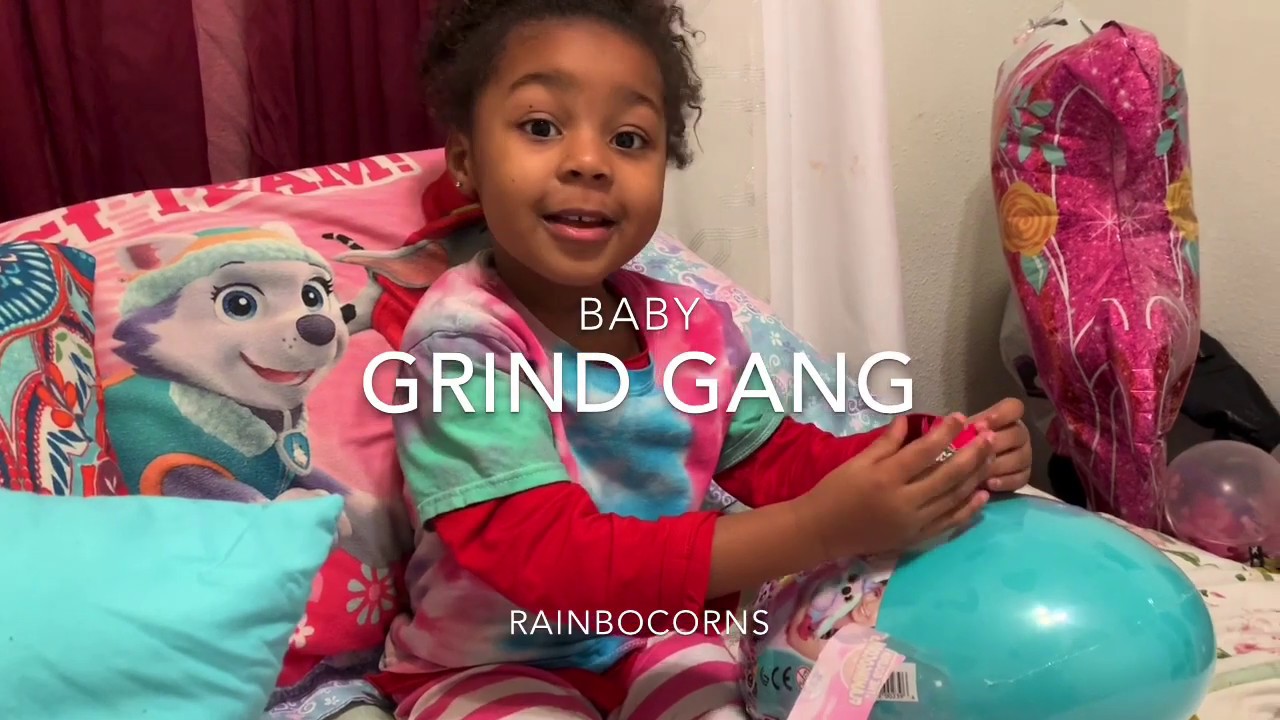 RAINBOCORNS Sequin Surprise! Baby Grind Gang - YouTube