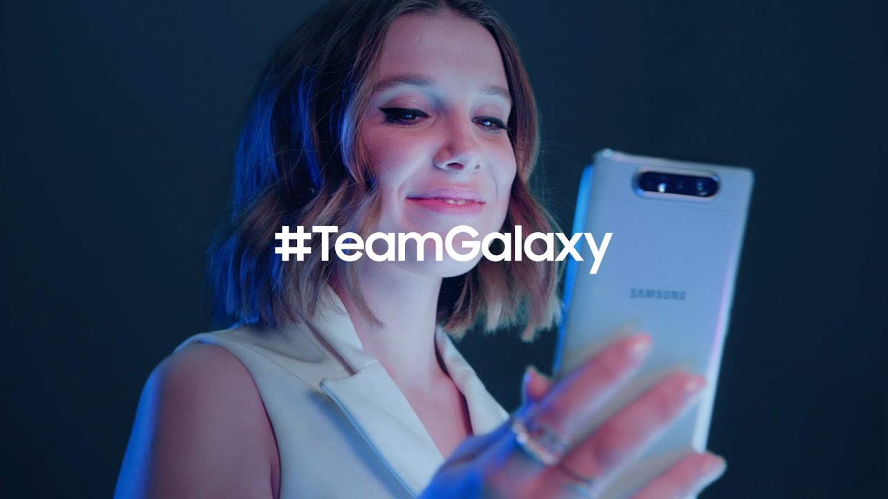 Scopri #TeamGalaxy con Millie Bobby Brown - YouTube
