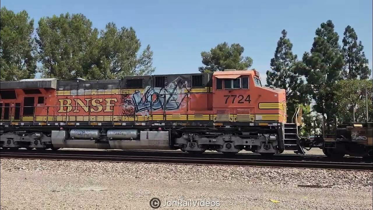 9/8/24 Pre: WB BNSF B train with BNSF 7724 passes Los Nietos/SFS - YouTube