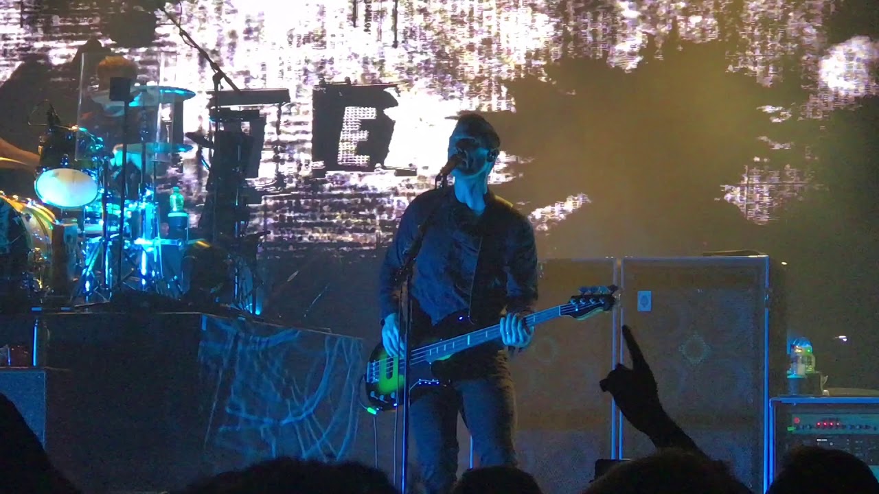 Stereophonics - Mr Writer - Live Milano 2018 - YouTube