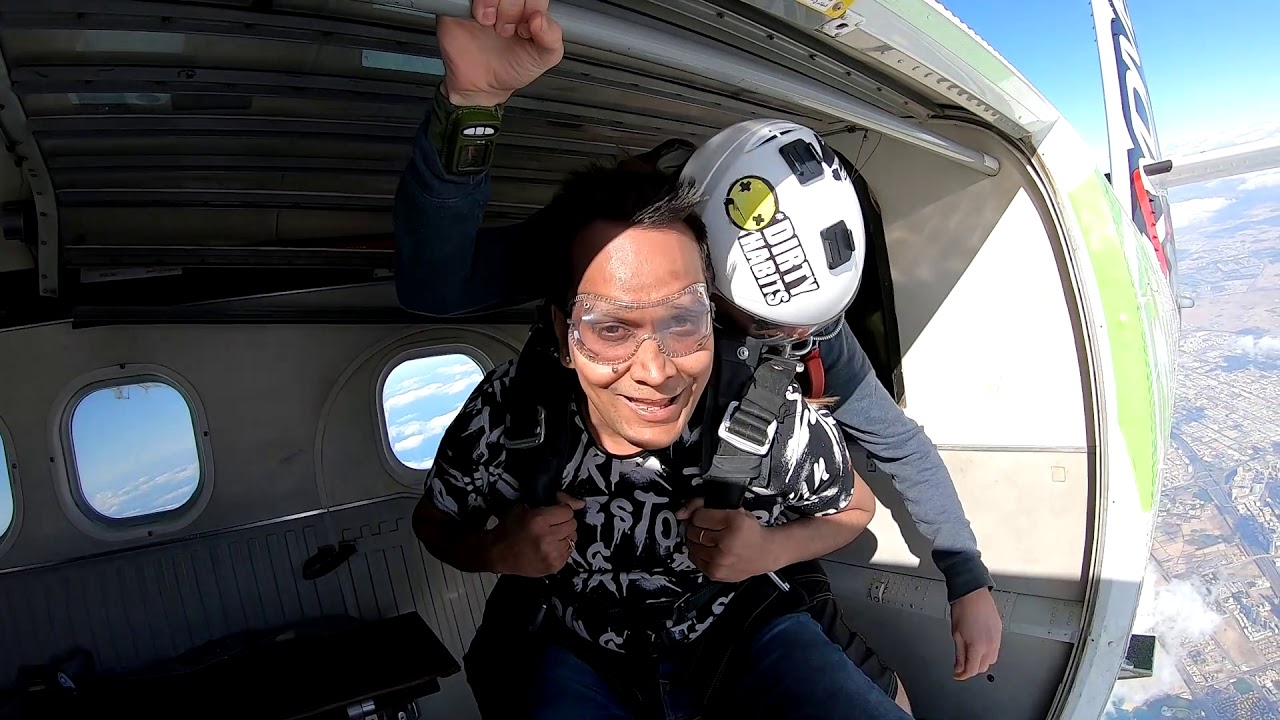 Manish Sethia's skydive - YouTube