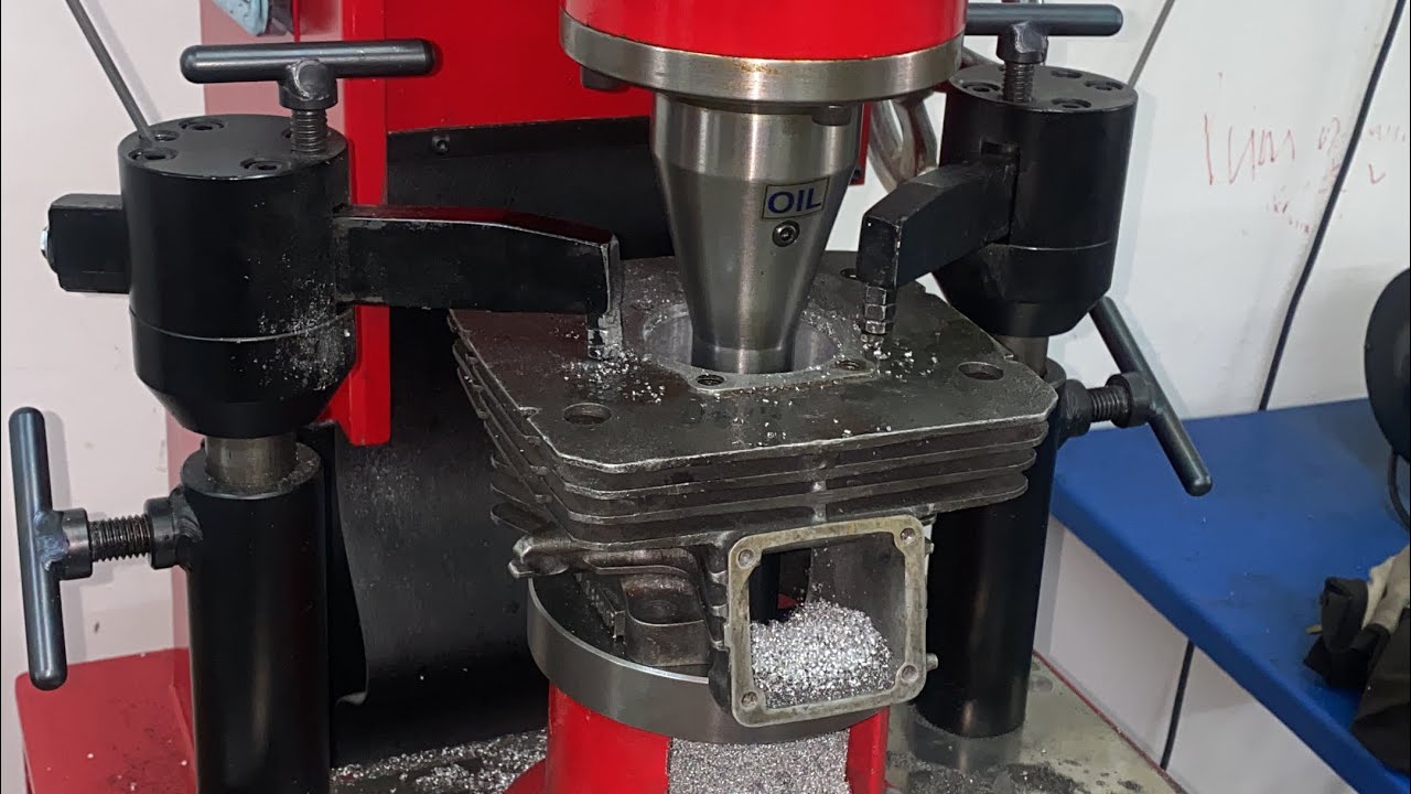 Rebore block-Motor 2 stroke #fyp #speed #restoration #rebore - YouTube