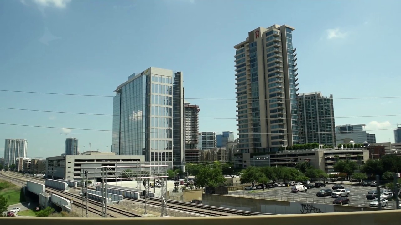 Driving Around Dallas [60fps] - YouTube