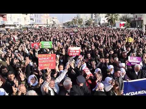 SILOPIYA'DA ON BİNLER ROJAVA İÇİN YÜRÜDÜ: KÜRT HALKI QSD'NİN YANINDA