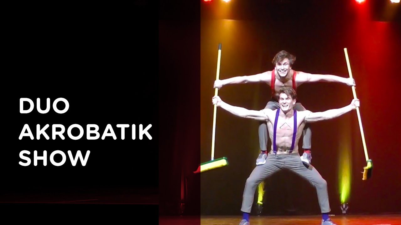 FREESTYLE ARTISTS - DUO Akrobatik Show - YouTube