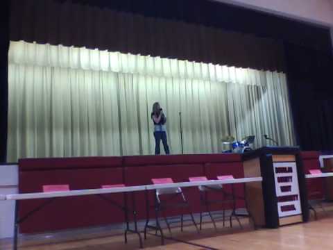 Victoria casebeer singing at the talent show. - YouTube
