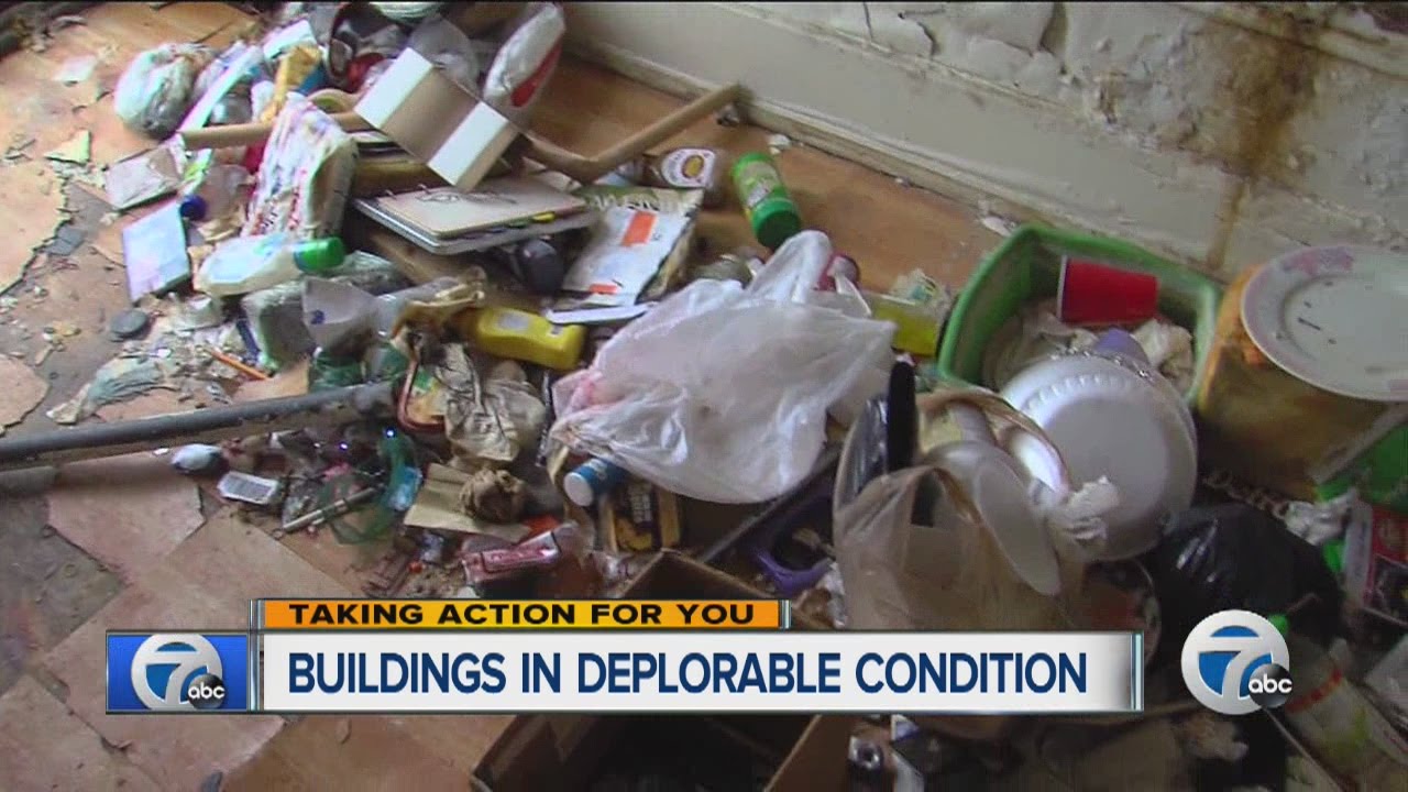 Residents told to vacate apartment in deplorable condition - YouTube