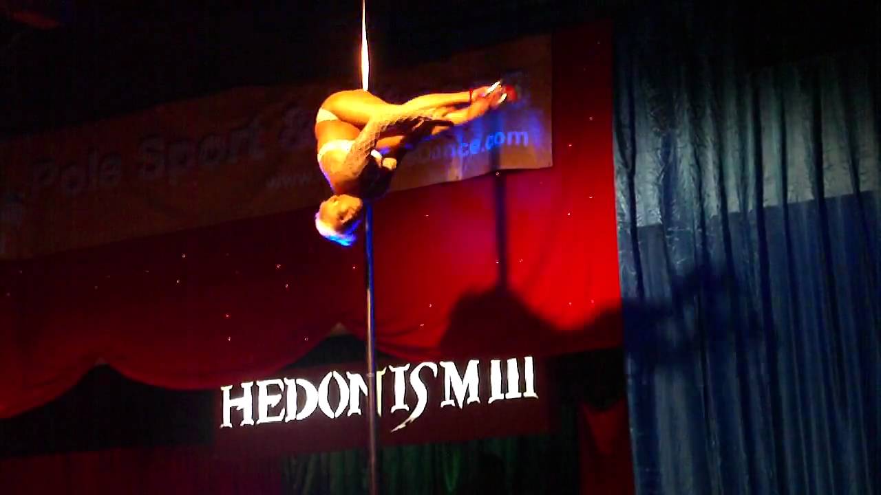 Felix ~ 2009 World Pole Dance Champion ~ Post Performance - YouTube