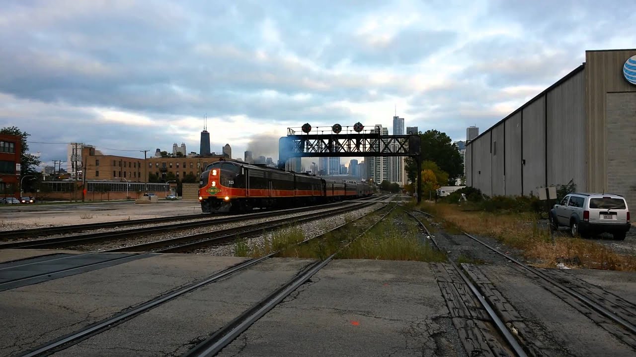 SLRG 515 Leads The Varsity In Chicago - YouTube