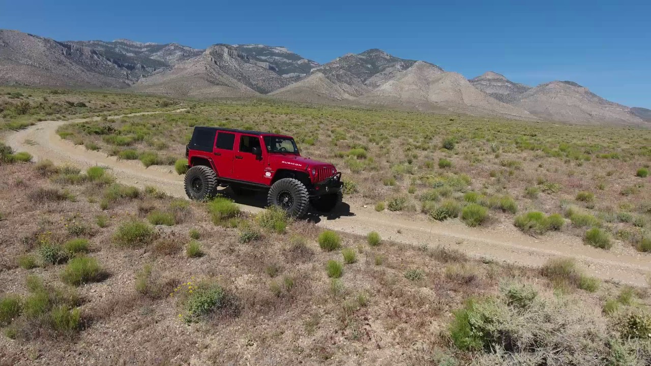Jeep Wrangler 4 door V8 LS3 by MoTech - YouTube