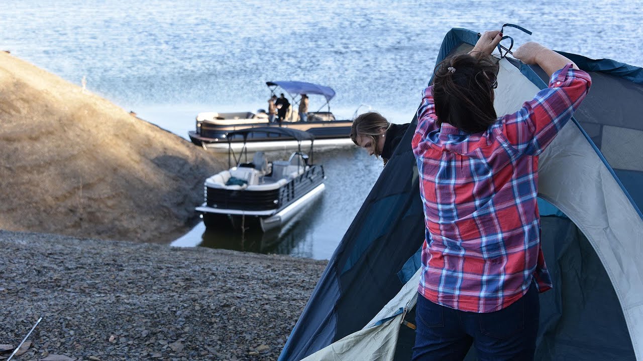 Boat Camping Trip on Lake Cumberland Marine, plus fishing!! - YouTube