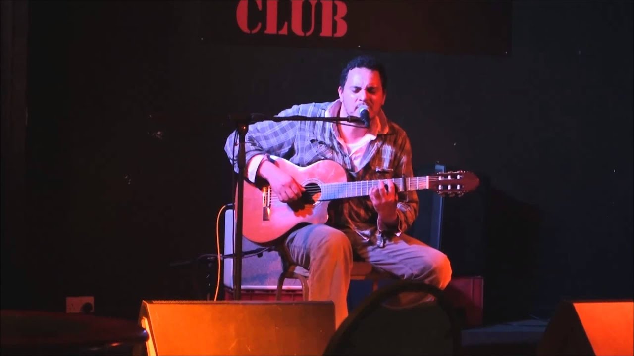 Harry Collier Live at The Palladium Club, Bideford - YouTube