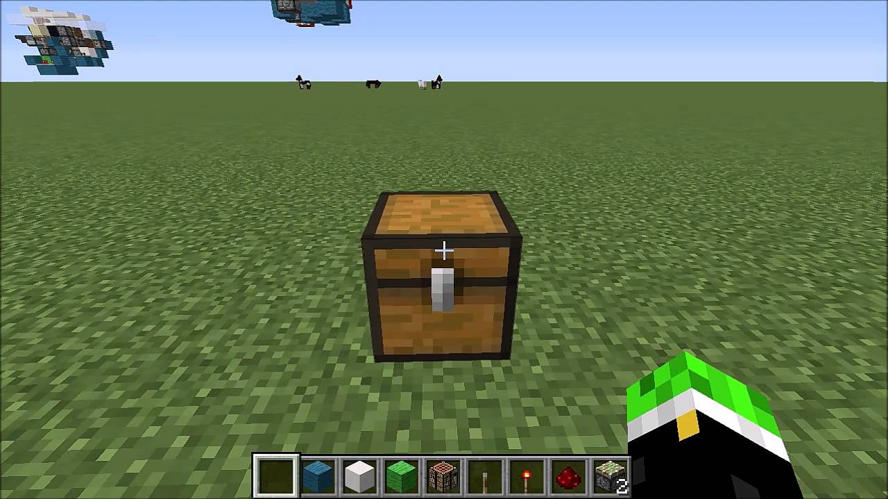 Community Redstone - Episode 5 - Hidden Crafting Table! [Showcase & Tutorial] - YouTube