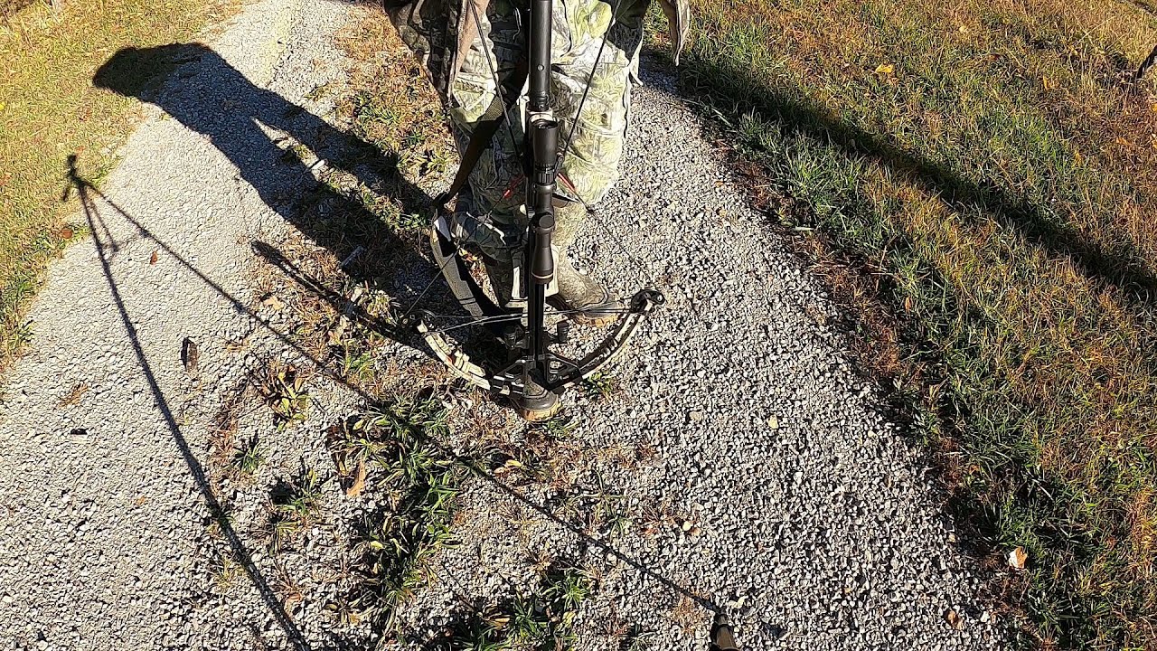 De-cocking a Cross Bow Without Firing a Bolt - YouTube