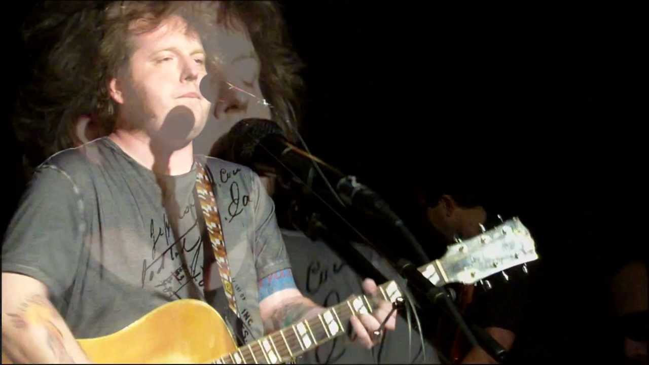 John McManus Live Performing Songs From His Latest CD 613 - YouTube