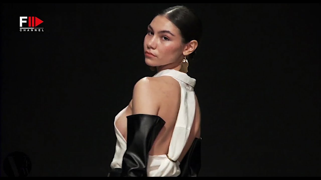 INUK CHIC Fall 2022 Vancouver - Fashion Channel - YouTube