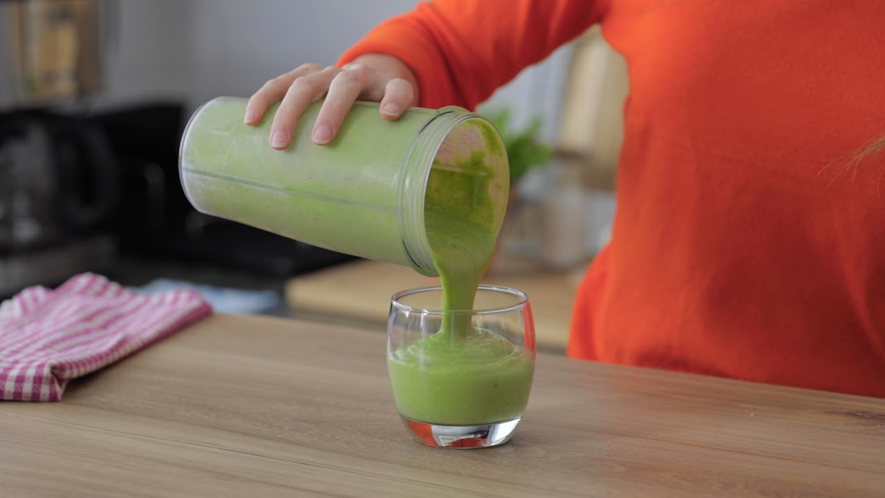 Cómo hacer BATIDO VERDE 😋 keto, sin azúcar! - YouTube