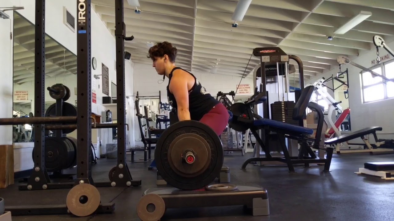 W53 D2 sumo block pulls set 3 (165#) - YouTube