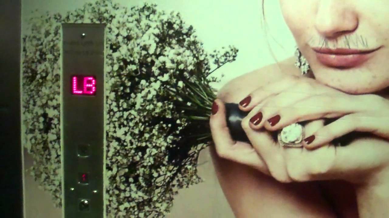 Evans Lift @ BHS in Norwich - YouTube