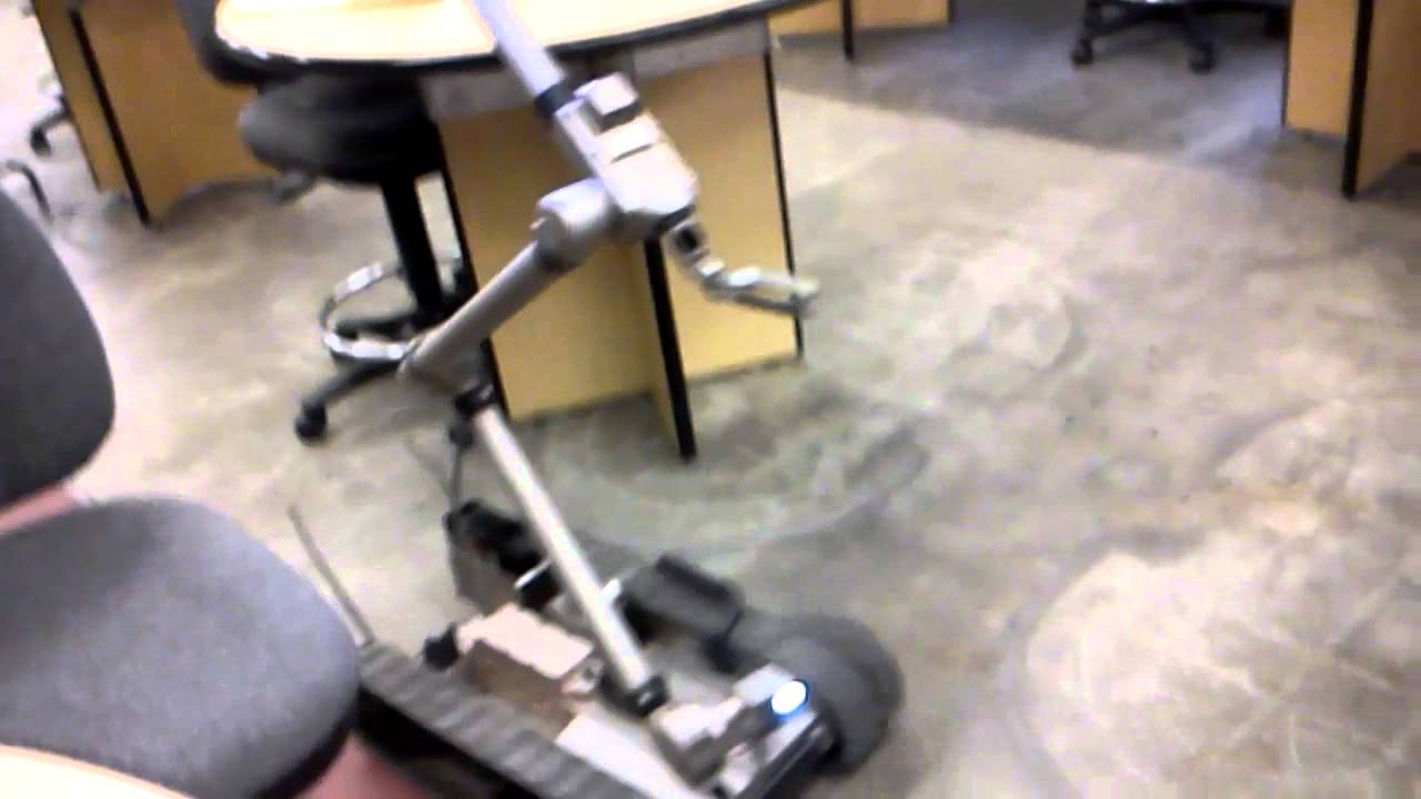 Talon Robot vs Packbot EOD - YouTube