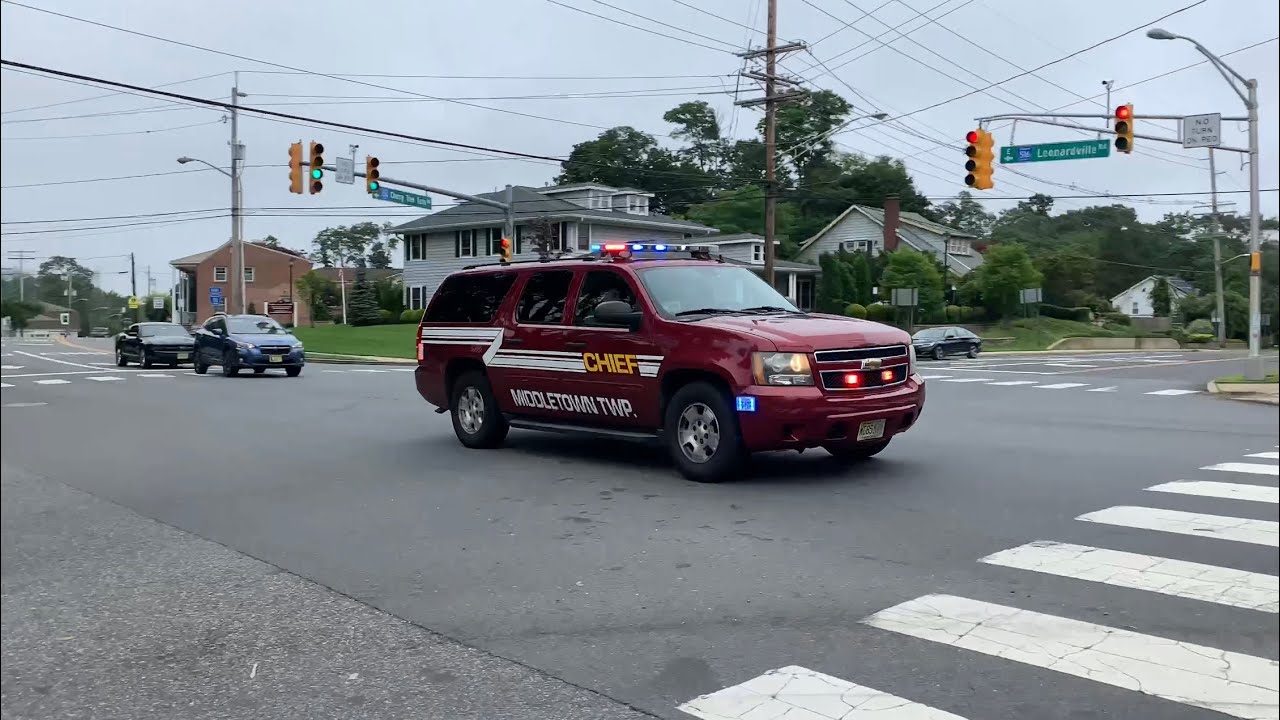 MTFD 1st Assistant Chief 102 31-1-68 Responding Compilation 2021 - YouTube