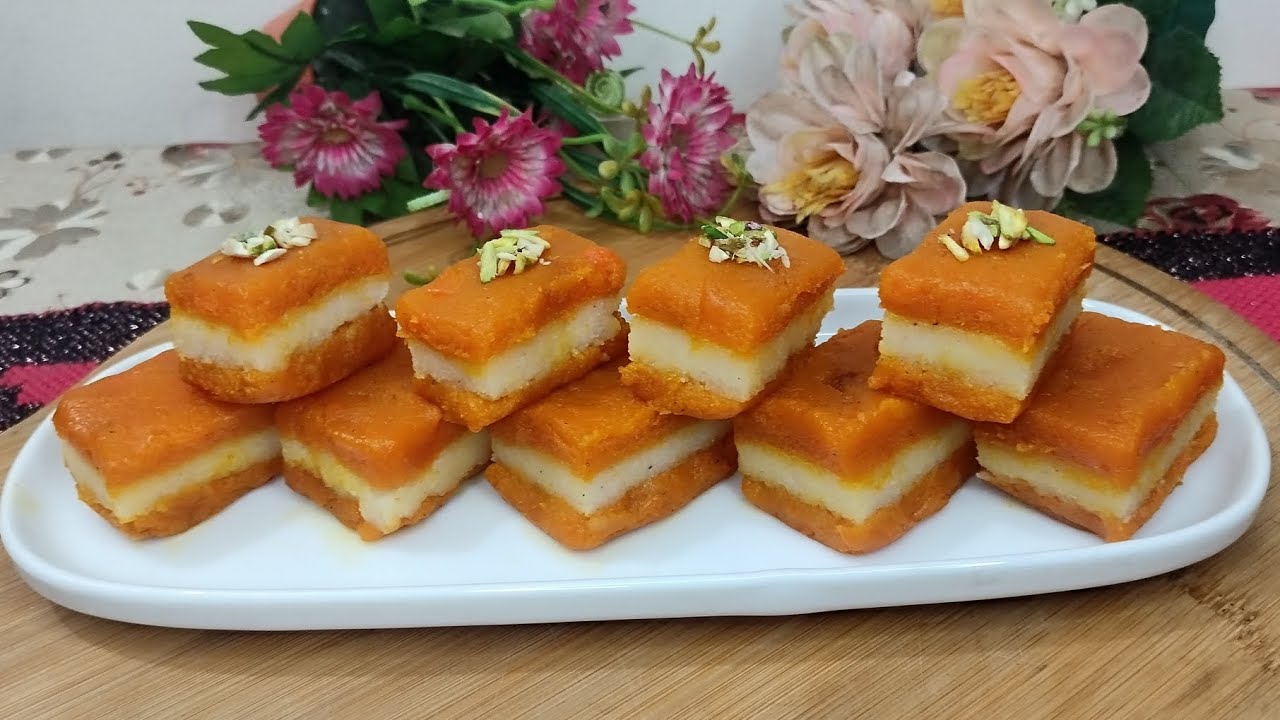 গাজর ও সুজির বরফি।।Gajor Sujir Barfi Recipe 🌺 Shohana's Kitchen. - YouTube