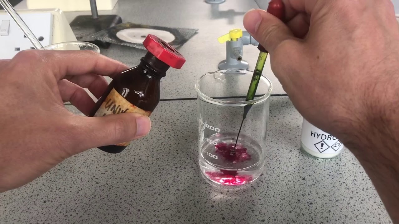 Core practical- neutralisation - YouTube