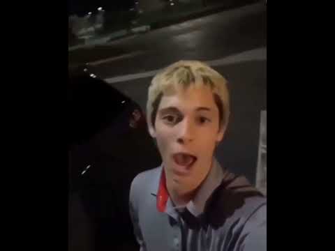 heeelp me meme sfx #meme - YouTube