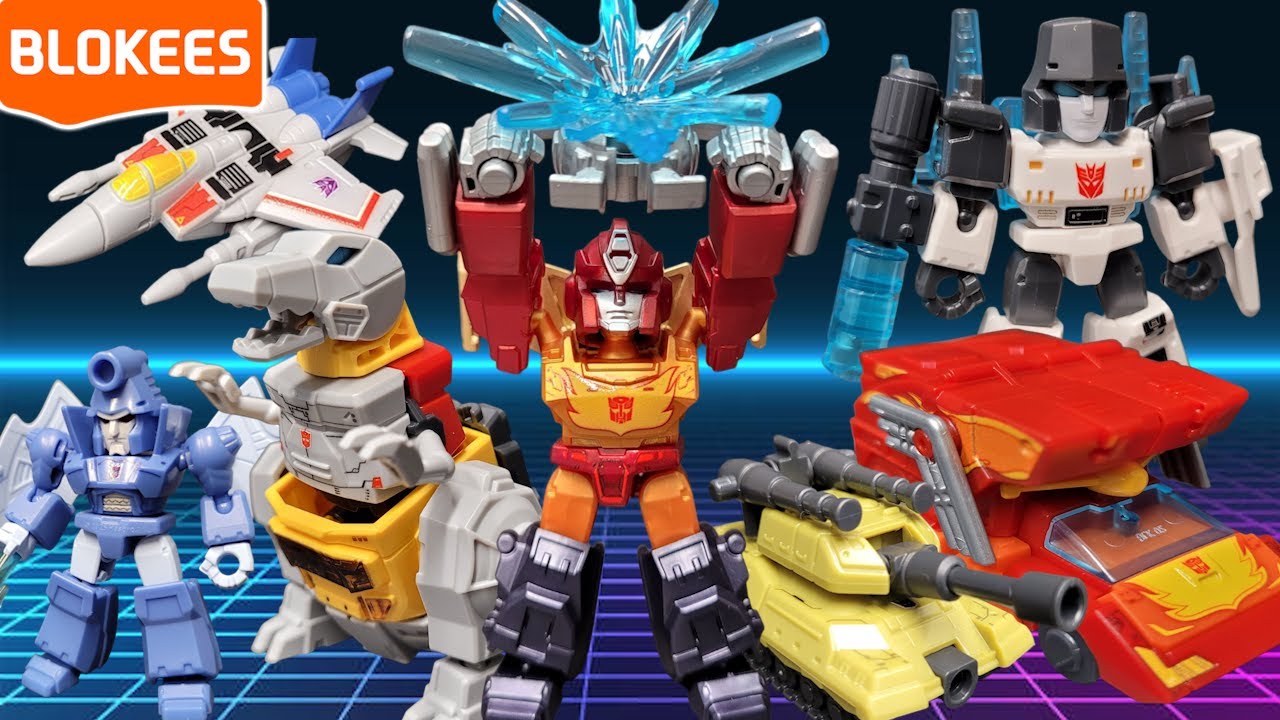 The debut of Blokees Defender Version 04! - YouTube