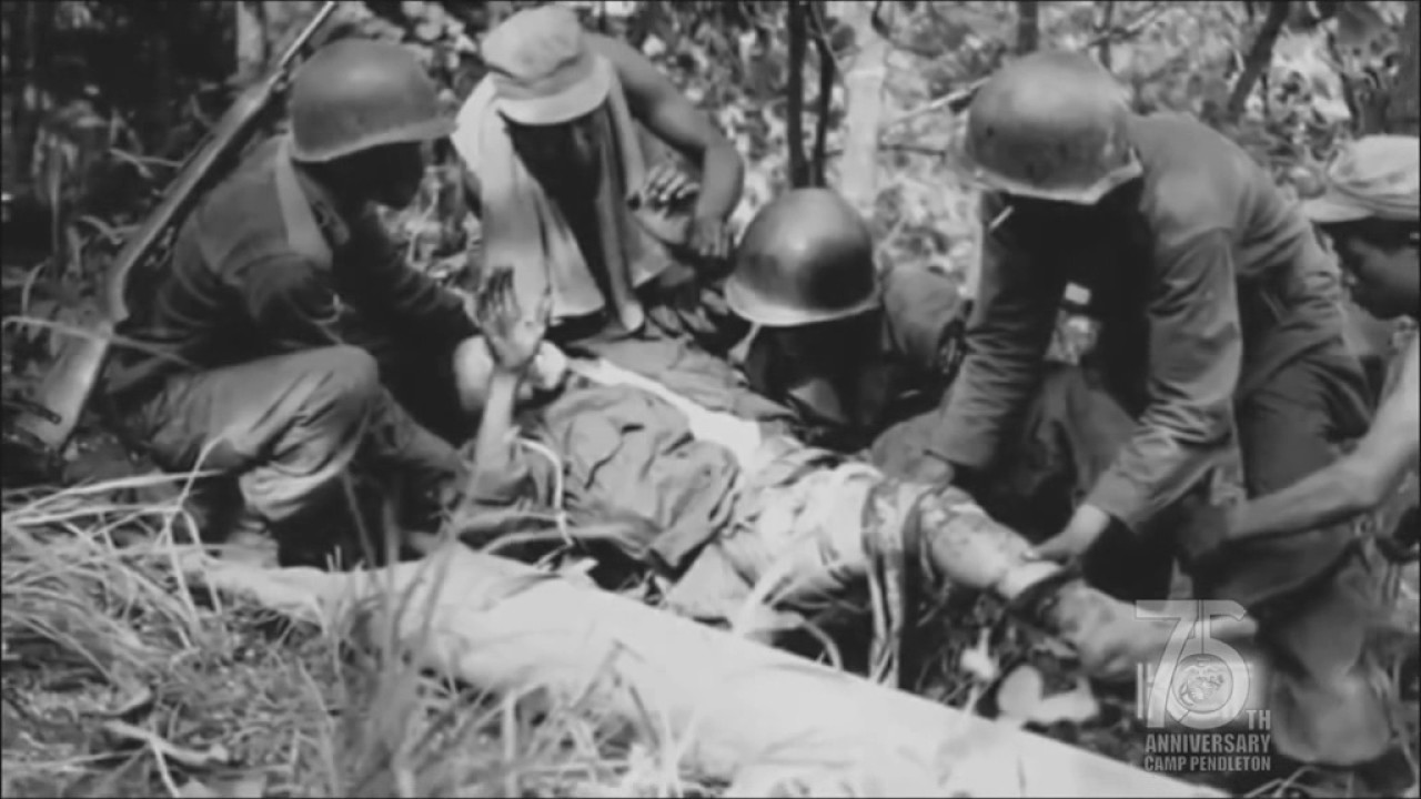 Staff Sgt. Reckless statue unveiled at Camp Pendleton - YouTube