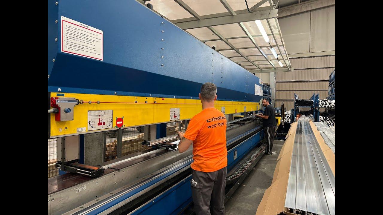 VISITAMOS LAS INSTALACIONES DE INNALTECH - YouTube