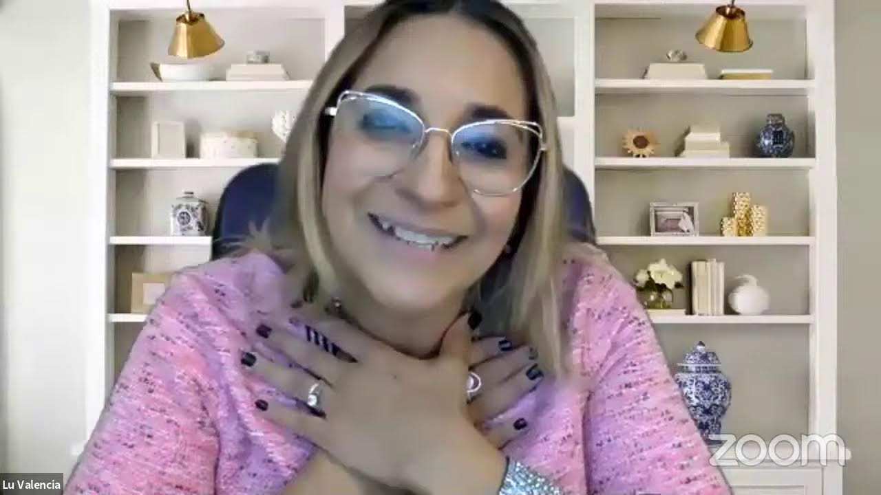 Noche de Poder con Lu Valencia - YouTube