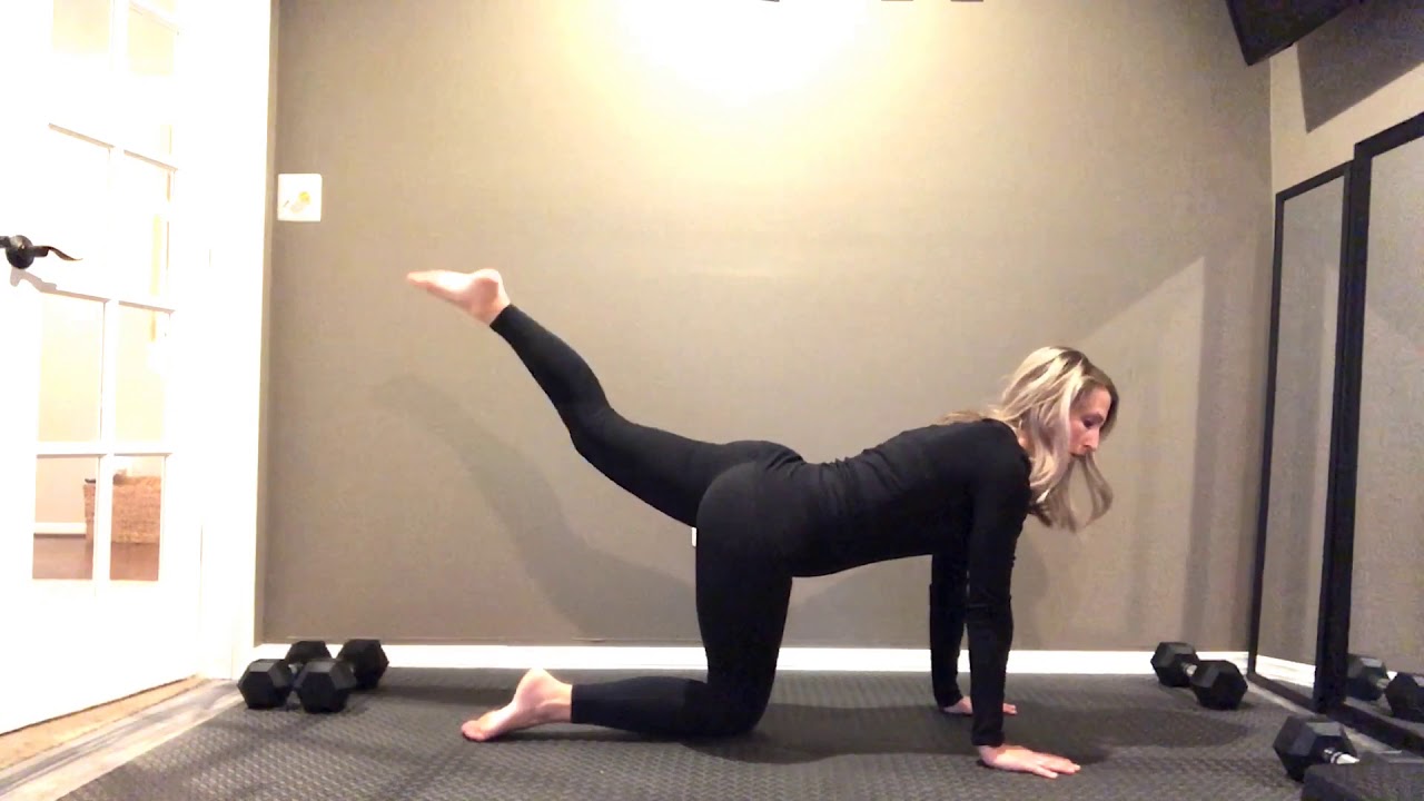MOVE MONDAY Pilates Inspired Workout - YouTube