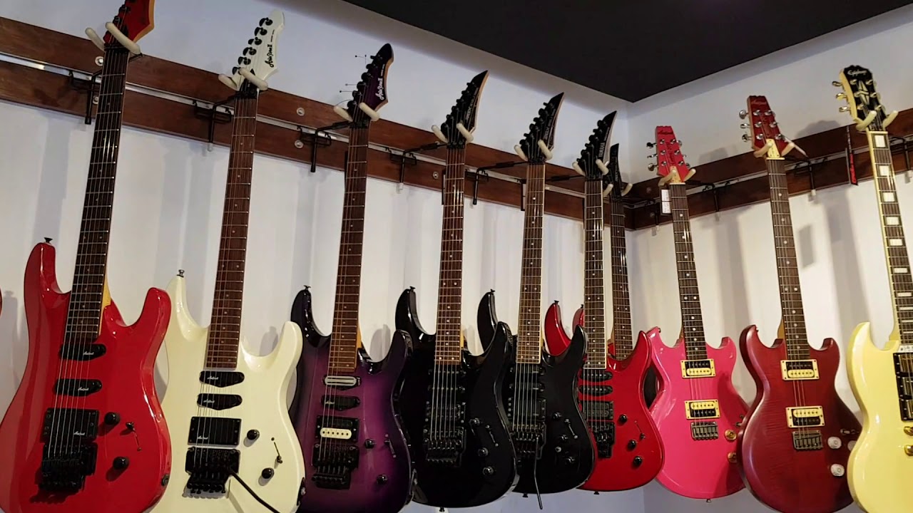 Lahiru Guitar shop , pannipitiya colombo srilanka +94774987856 - YouTube