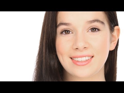 Einfaches, hübsches Make-up für die High School/das College – Beauty-Tutorial für Teenager