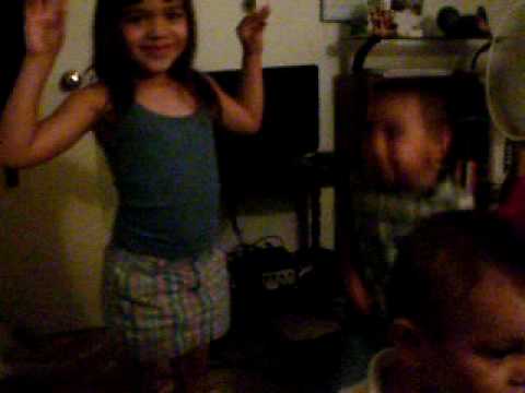 The Kids Doing The Chicken Dance !! - YouTube